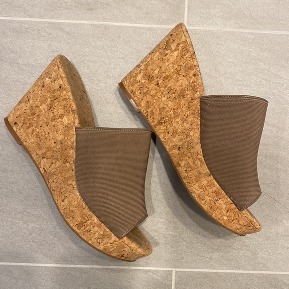 Vince Camuto | Shoes | 4 Inch Wedge Heels | Poshmark